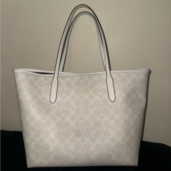 Coach | Bags | Coach Signature Canvas Tote Whitebeige | Poshmark